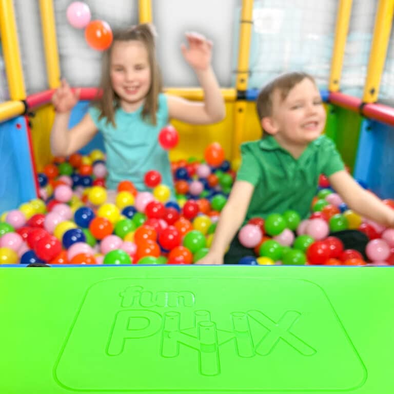 Dive In Ball Pit Toy, Huge Ballpit Playset for Kids | Outdoor & Indoor ...