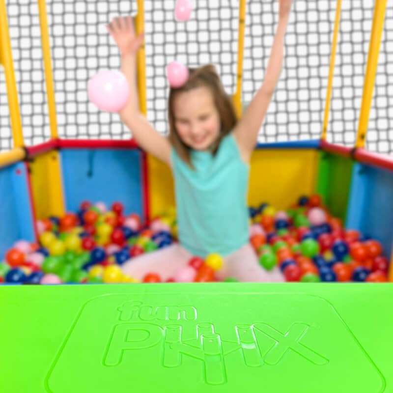 Dive In Ball Pit Toy, Huge Ballpit Playset for Kids | Outdoor & Indoor ...