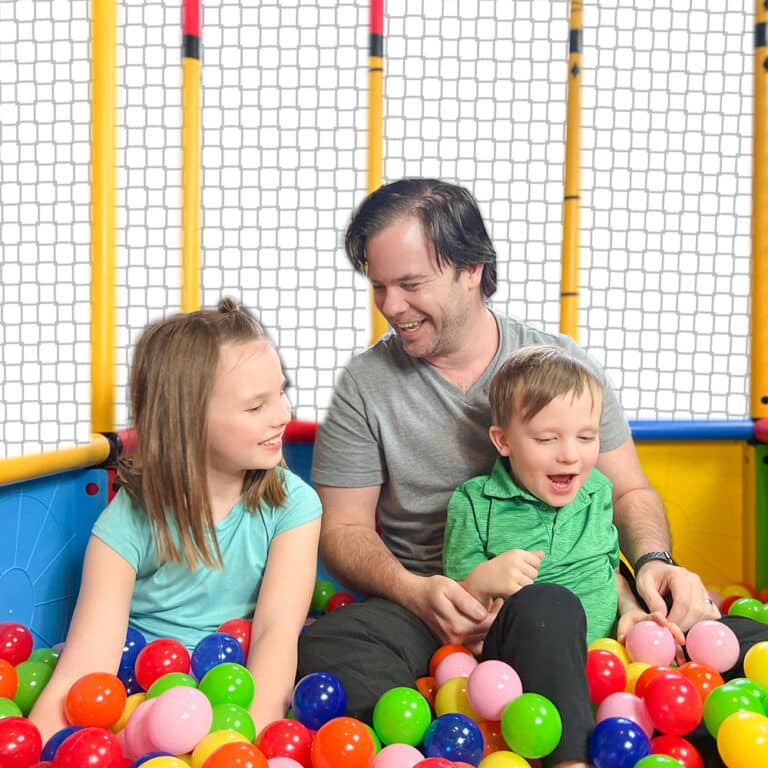 Dive In Ball Pit Toy, Huge Ballpit Playset for Kids | Outdoor & Indoor ...