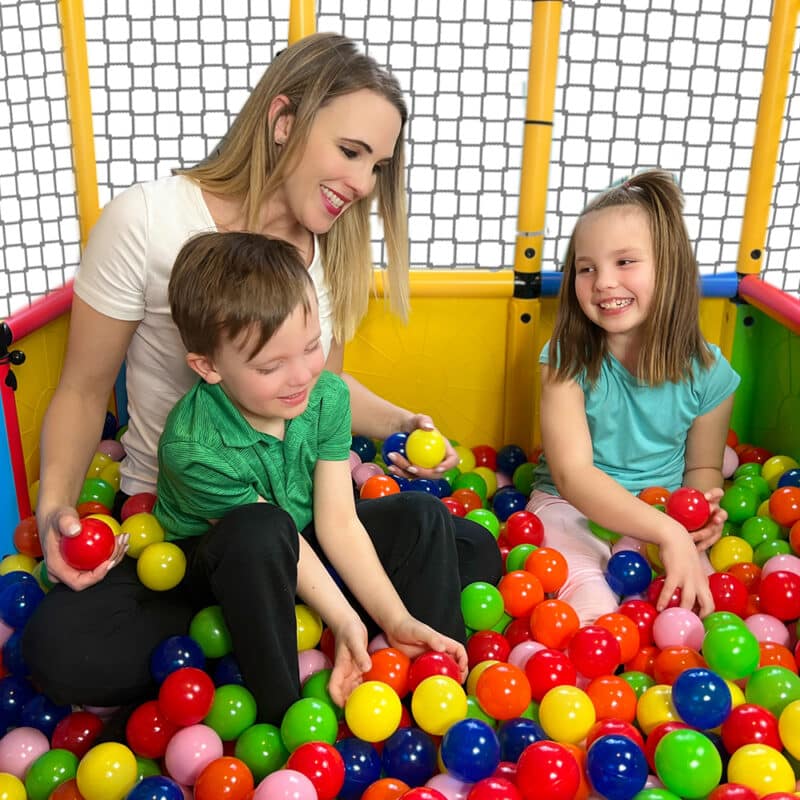 Dive In Ball Pit Toy, Huge Ballpit Playset for Kids | Outdoor & Indoor ...